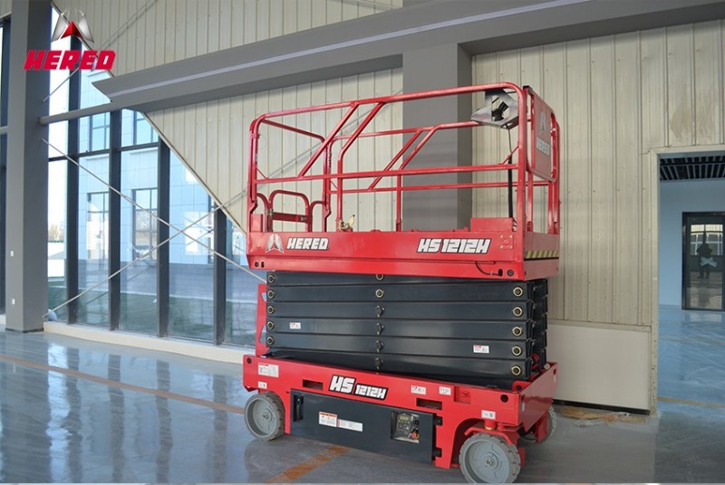 Aerial Work Mobile Scissor Man Lift Table - HERED